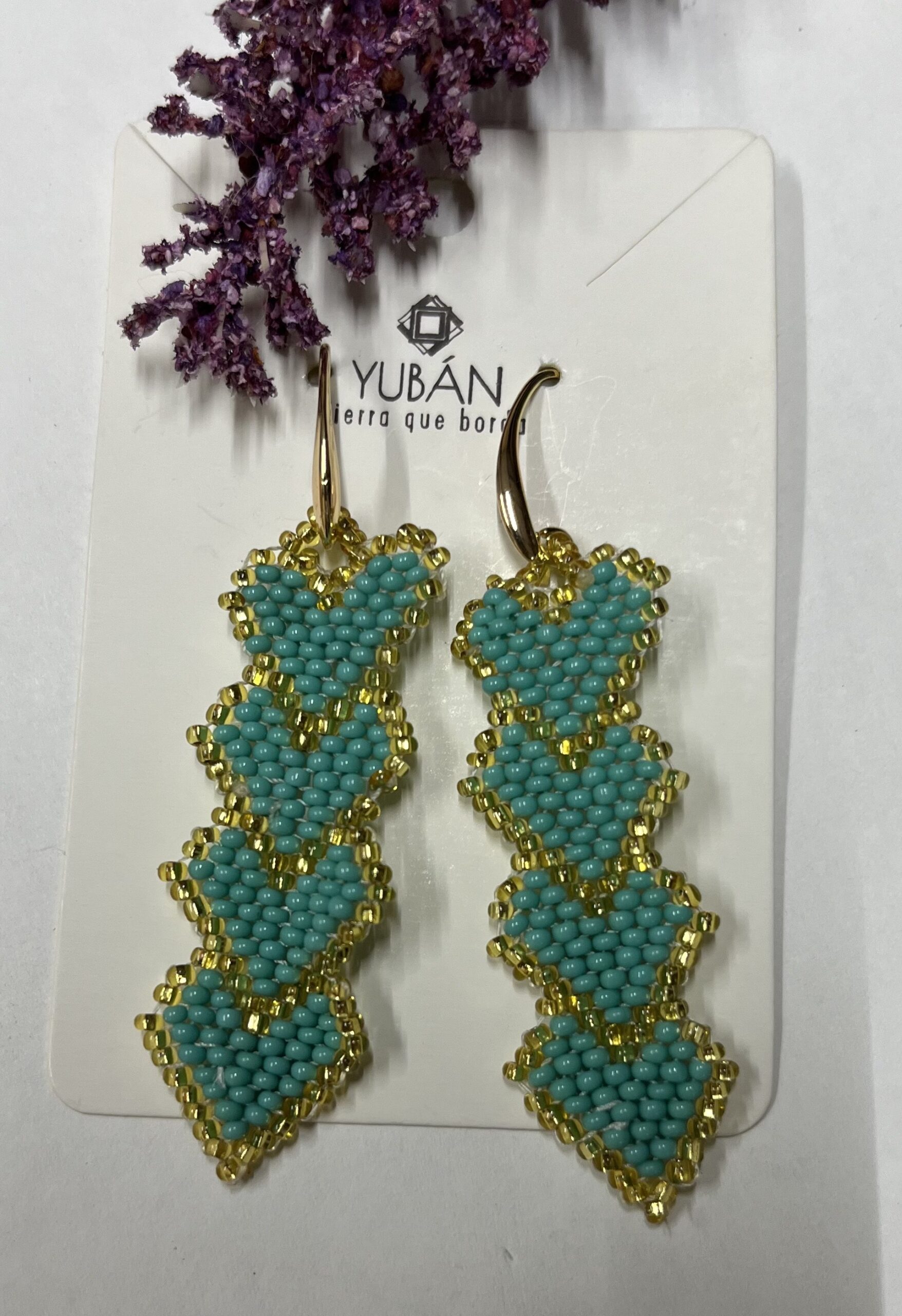 Aretes turquesa – Yuban Tierra que borda